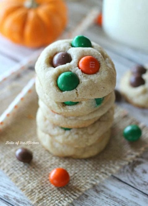 20 Fantastic M&M Desserts You'll Instantly Love - No Fuss Kitchen
