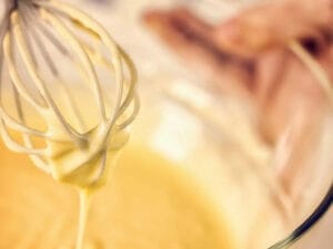 11 Common Cake Baking Problems and Solutions - No Fuss Kitchen