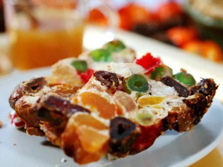 11 Common Cake Baking Problems and Solutions - No Fuss Kitchen