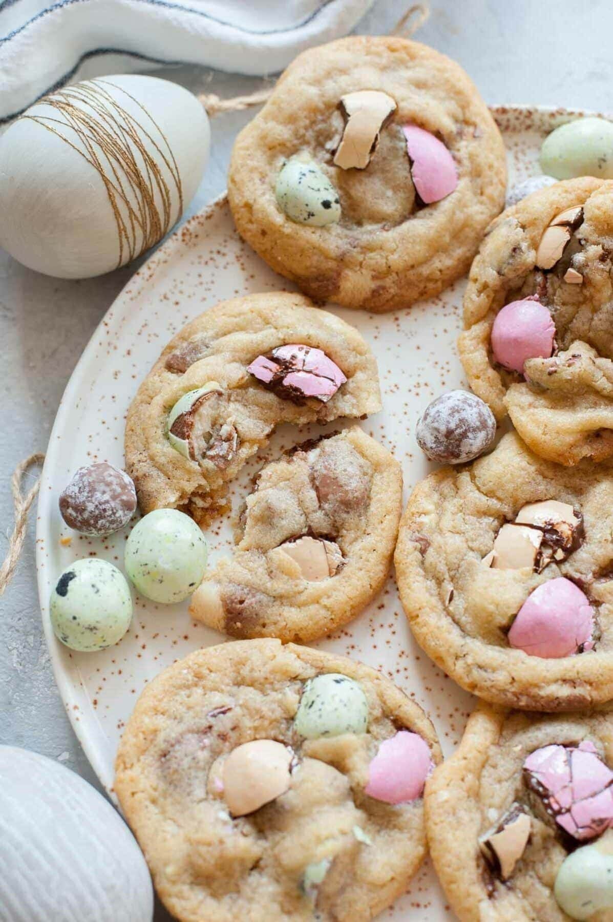 17+ Delicious Easter Themed Cookies - No Fuss Kitchen