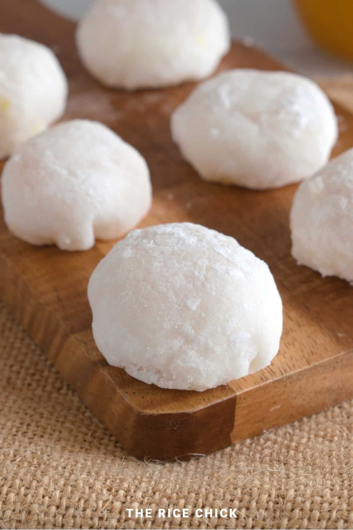 9 Mouthwatering Mochi Desserts to Try - No Fuss Kitchen