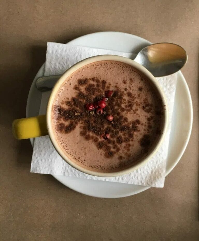 41+ Perfect Hot Chocolate Quotes + Captions - No Fuss Kitchen