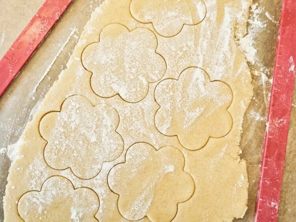 How Long to Bake Cookies: an easy guide - No Fuss Kitchen