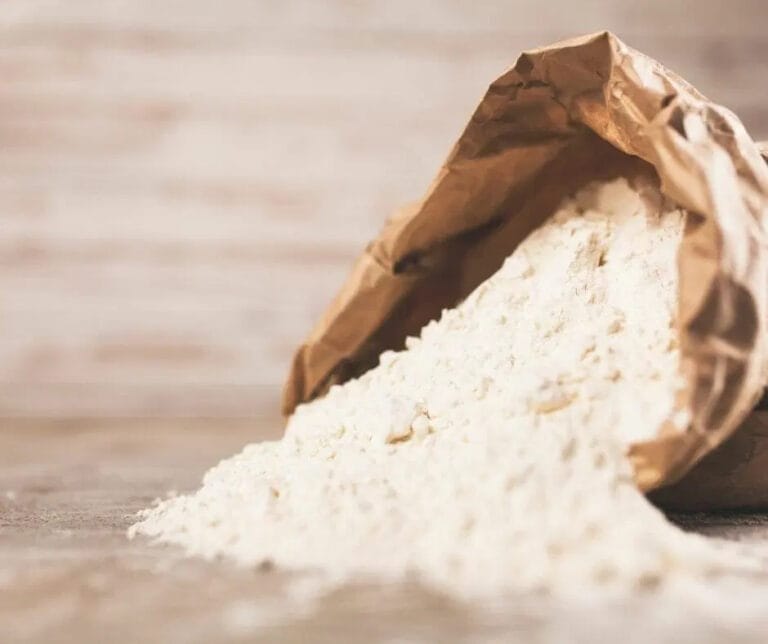 What does flour do in cookies? 3 great things! - No Fuss Kitchen