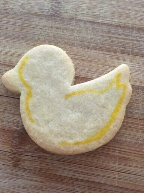 Adorable Decorated Duck Cookies - No Fuss Kitchen