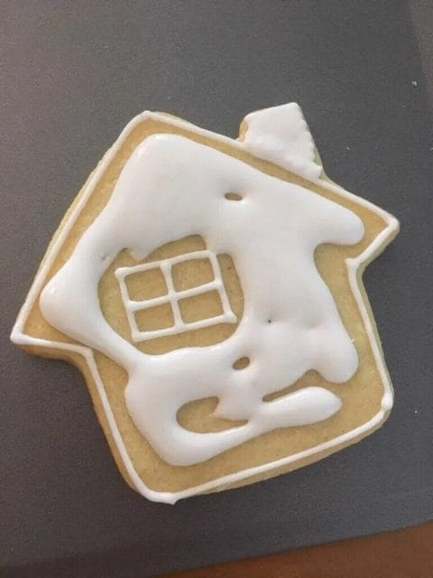 Housewarming Cookies: Sugar Cookie House - No Fuss Kitchen