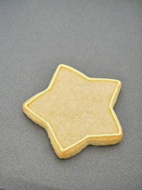 Star Cookies with Royal Icing - No Fuss Kitchen