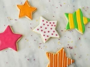 Star Cookies with Royal Icing - No Fuss Kitchen